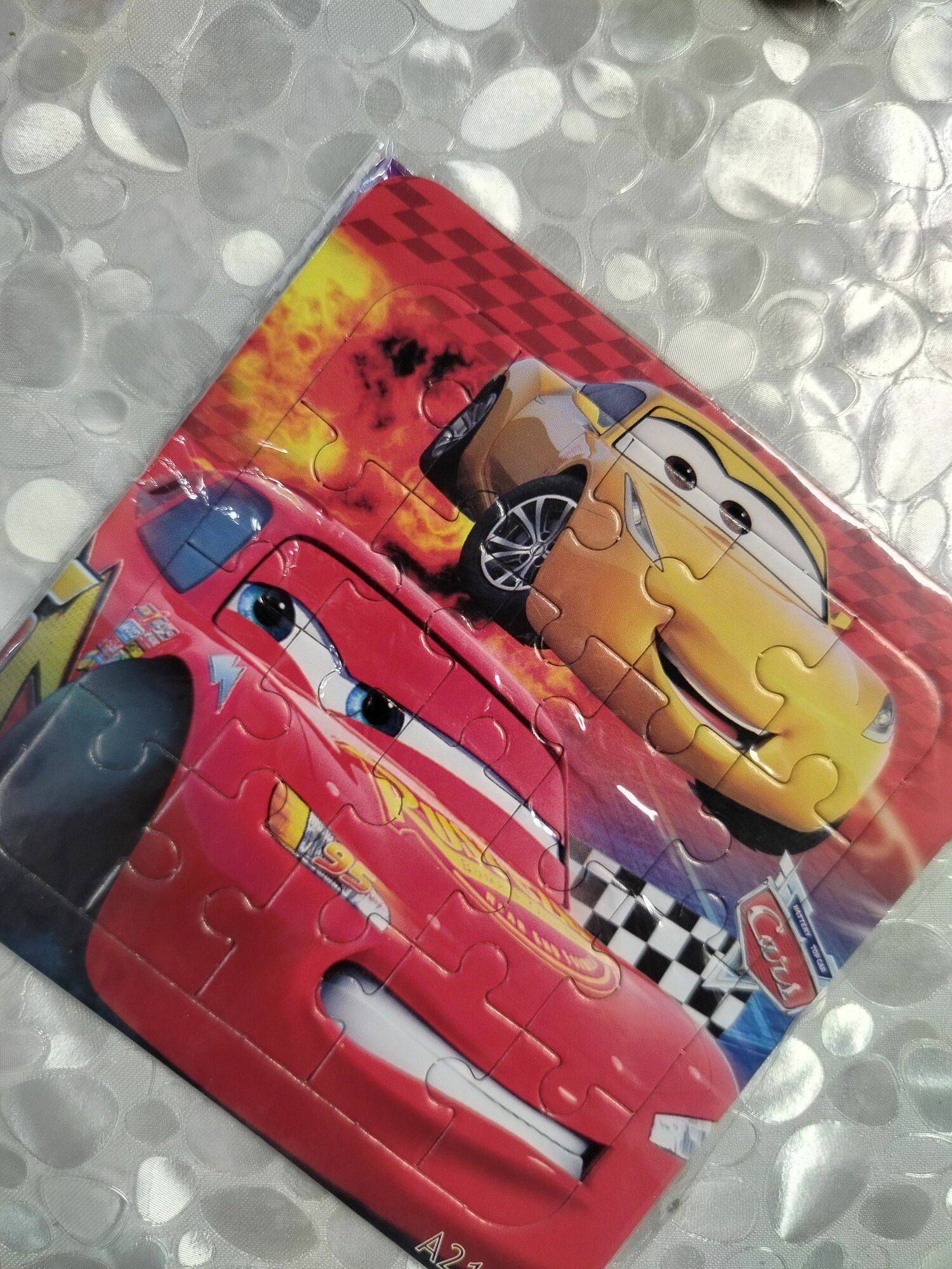 Пазл из 20 деталей Молния Маквин