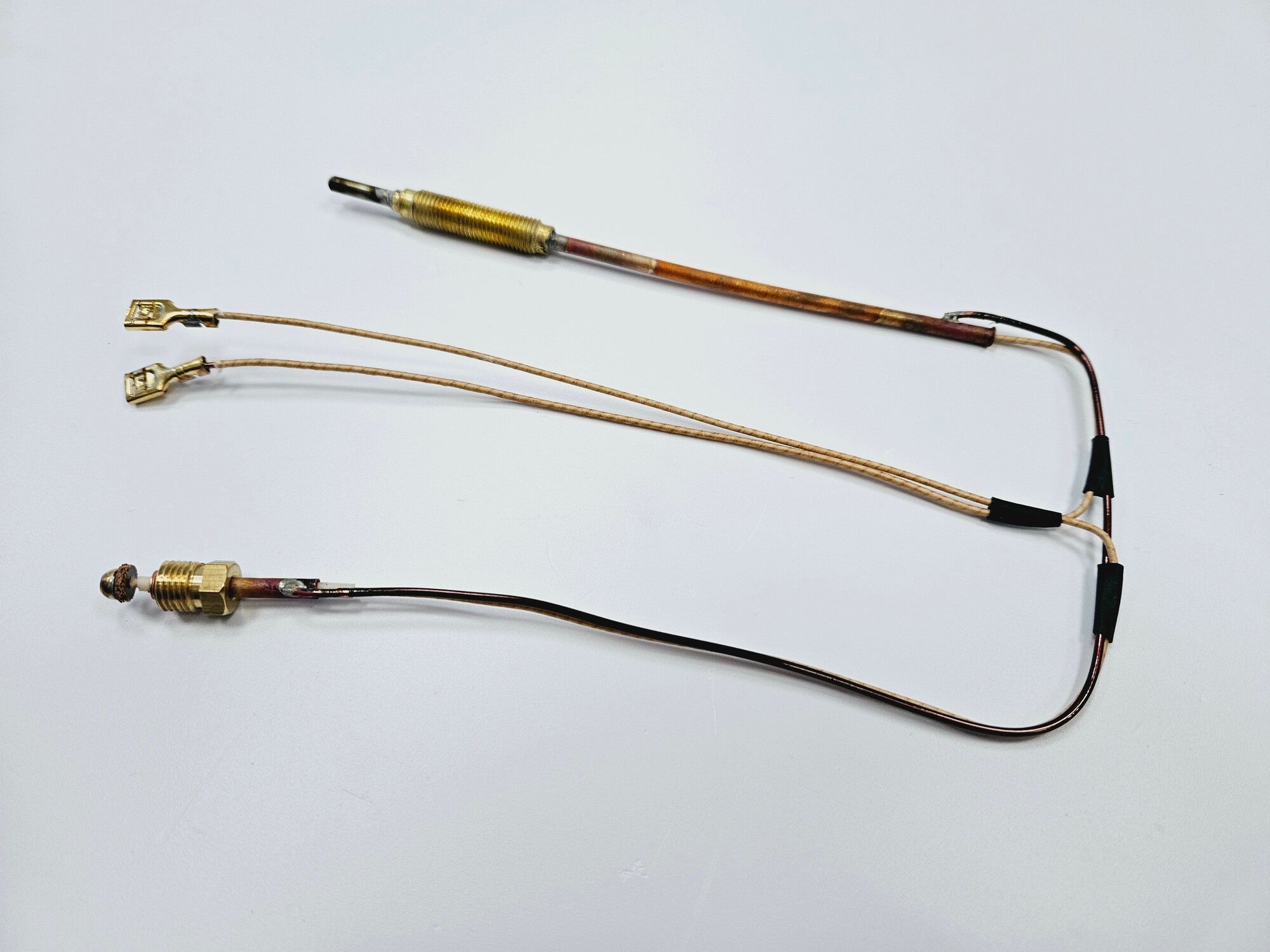 Термопара "Луч" (оголовок А3, гайка М9, с подключением термостата)