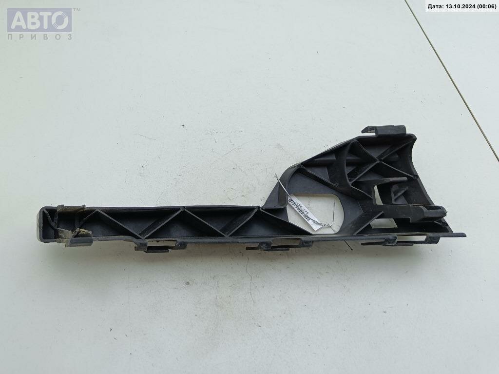 Кронштейн бампера переднего Ford Focus 2 (2004-2010)