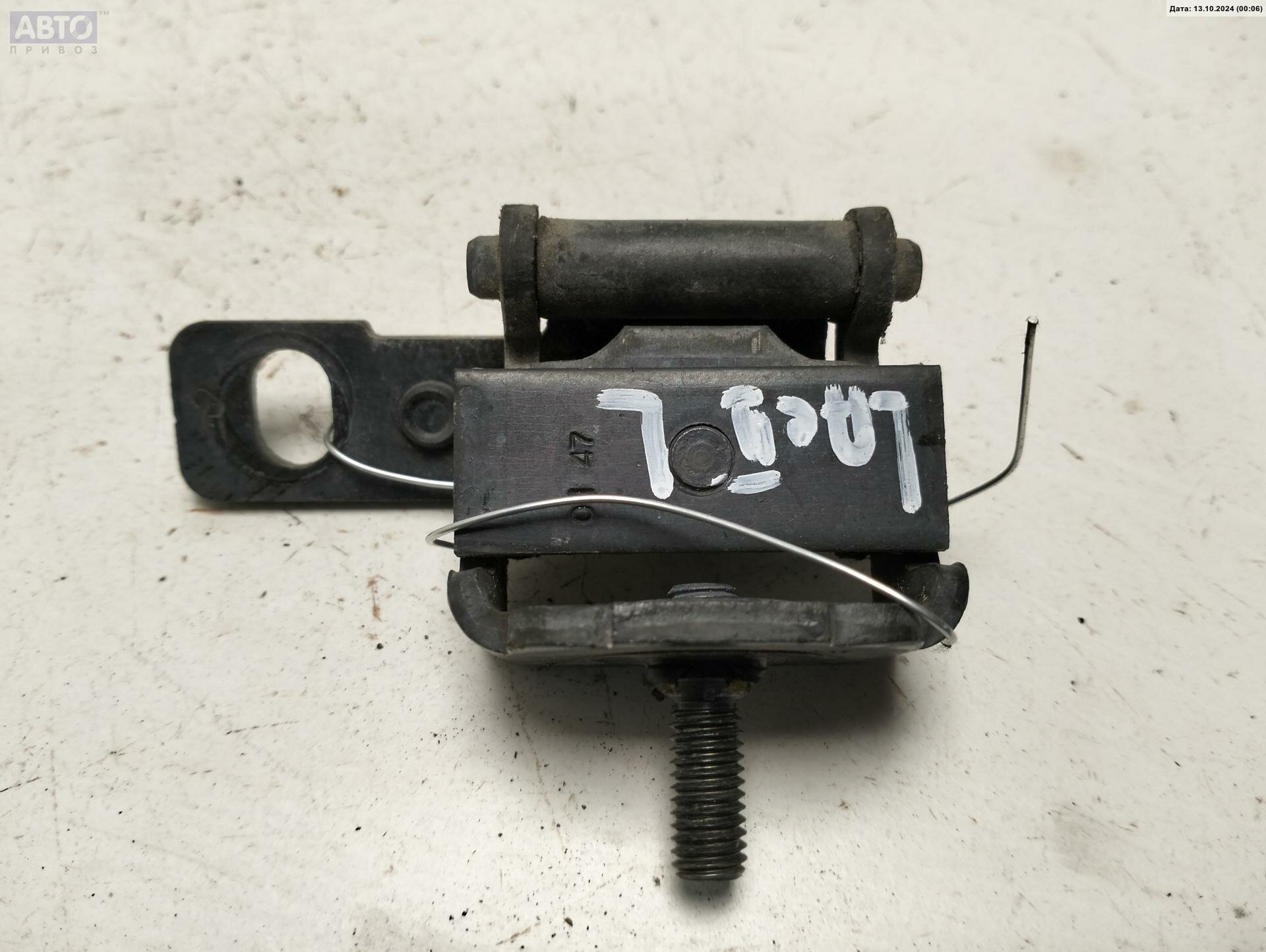 Петля крышки (двери) багажника Renault Laguna 2 (2001-2007)