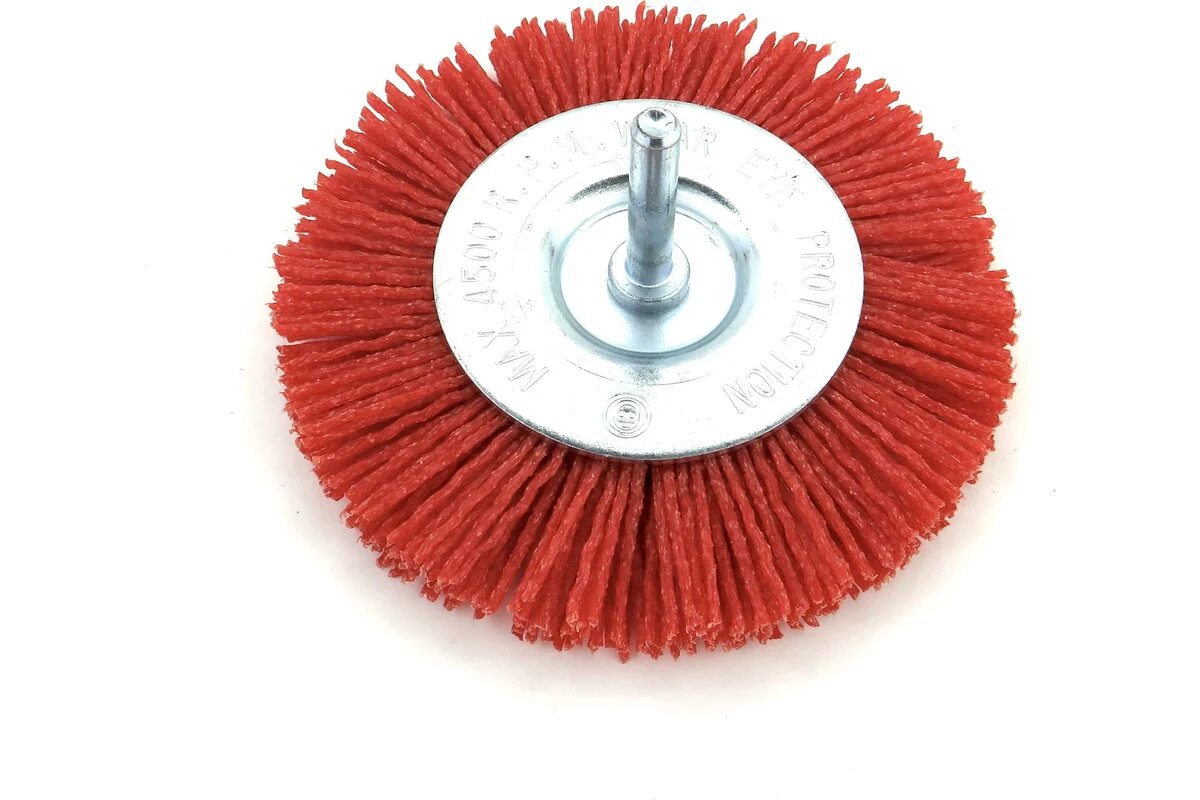 EuroBrush Щетка дисковая Д100x10 c хв-м д6x30, ворс красный полимер абразив P80, до 4500 об/мин (код 13-054) EB-D100P80
