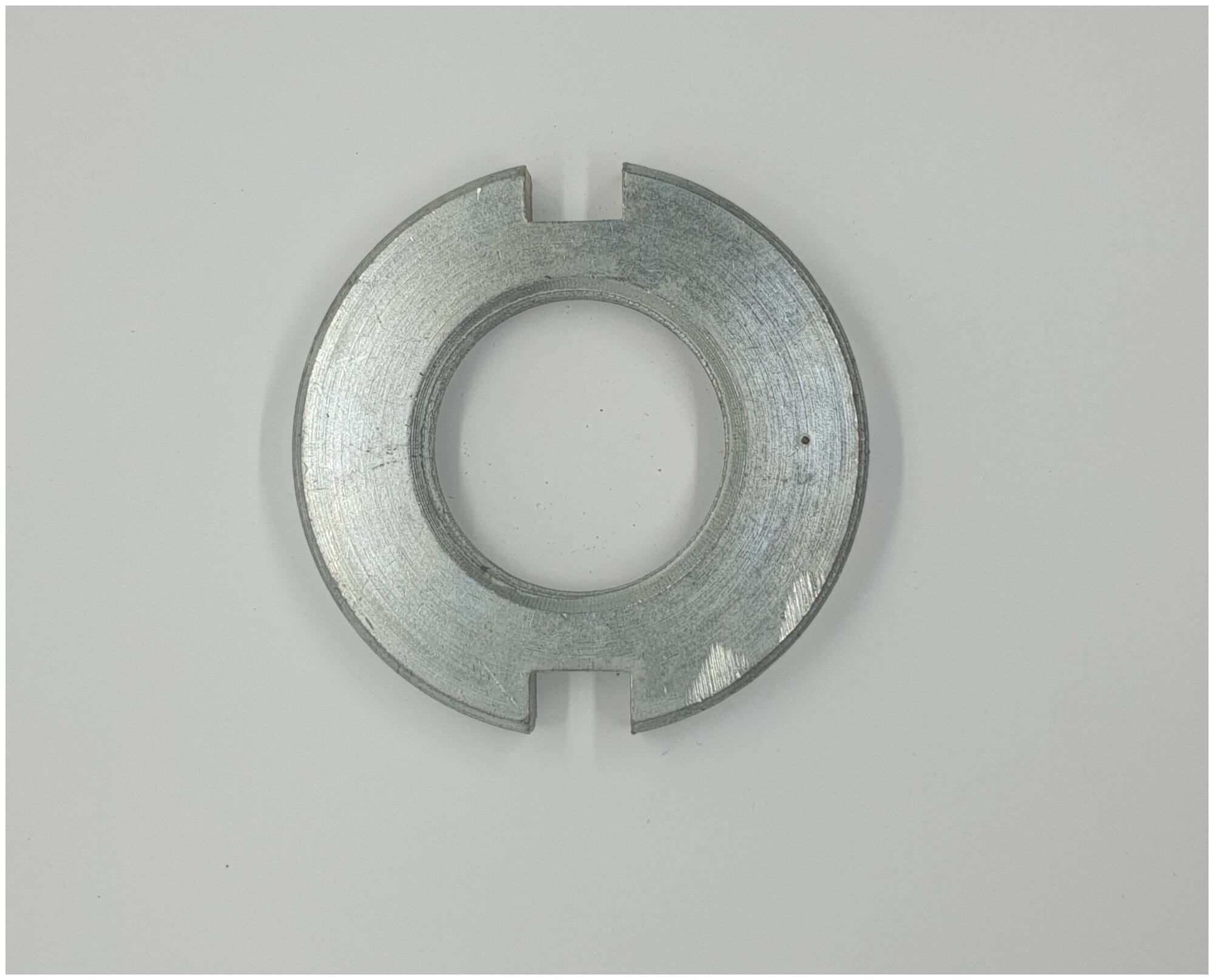 Гайка шлицевая DIN 981 М39 шаг 1.5 круглая, 1 шт