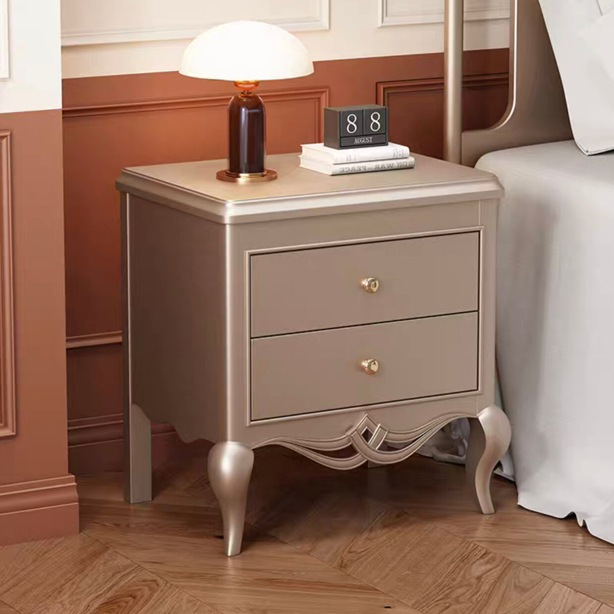 Прикроватная тумбочка в классическом стиле Varese (Бронза / 55см)