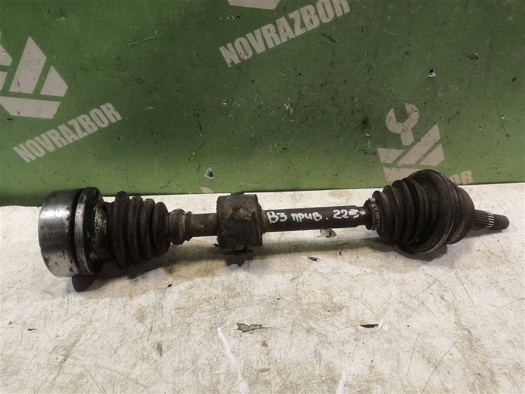 Полуось передняя левая VW Passat B3 1988-1993