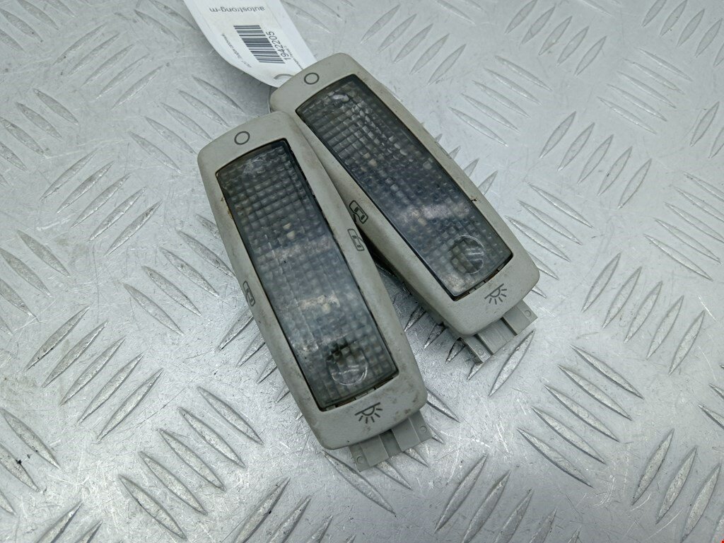 Плафон салонный Volkswagen Passat 5 3B0947291B арт. 1942205