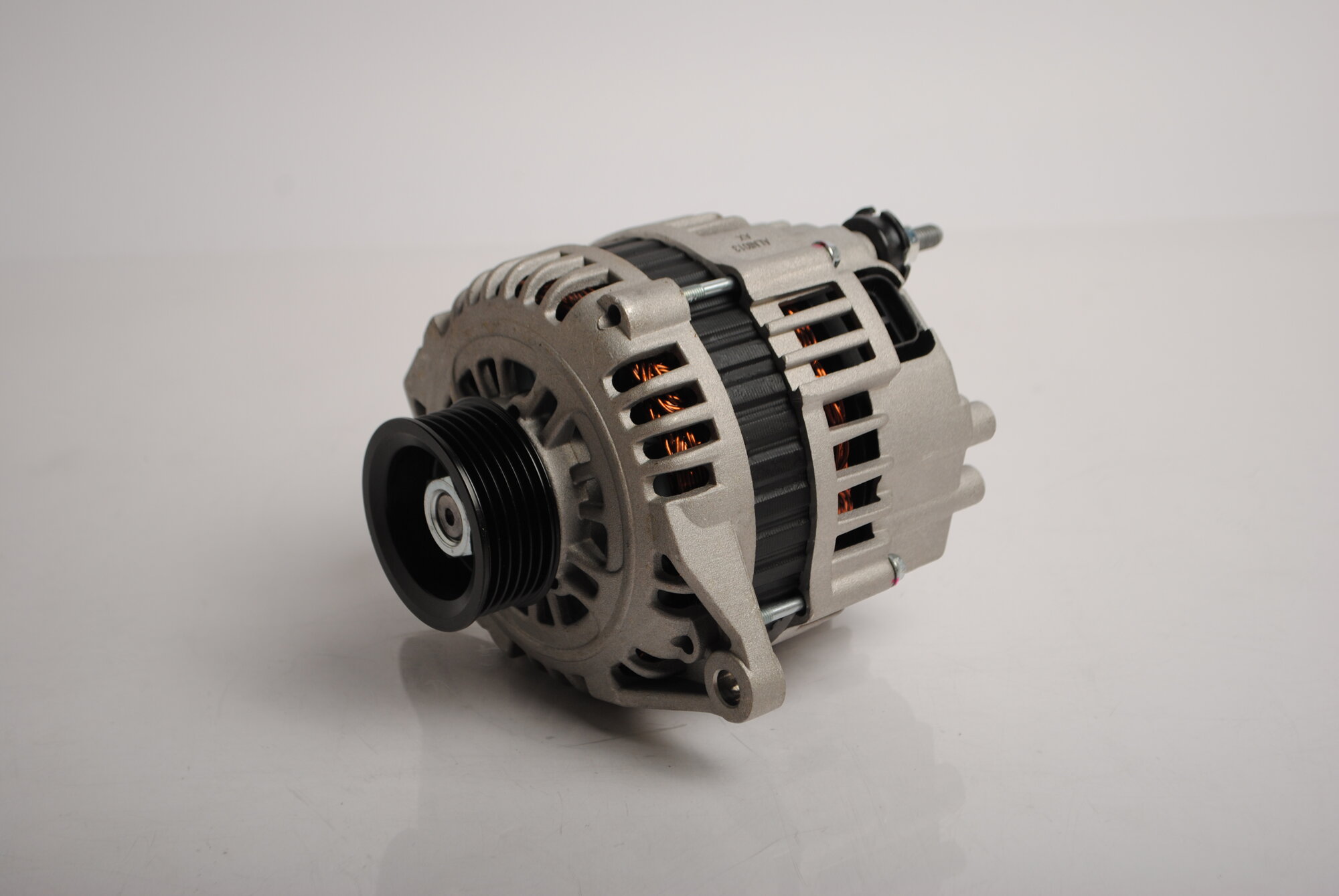 Генератор 23100-0W000 Powertec Nissan