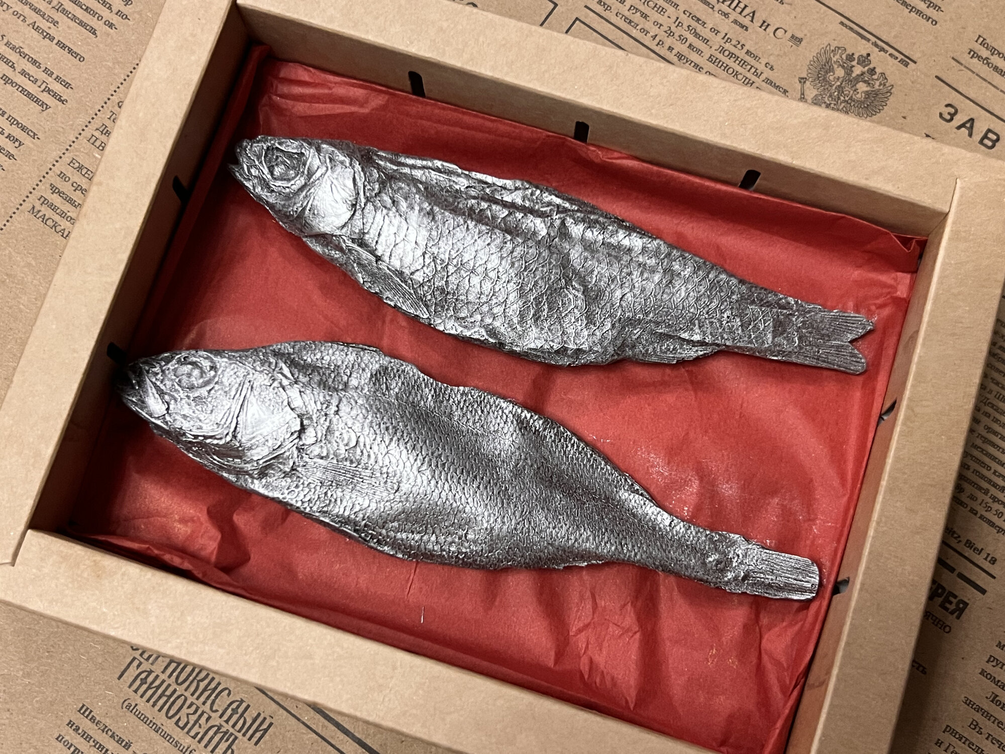 Шоколадный набор "2 Воблы" №2, темный шоколад, ручная работа