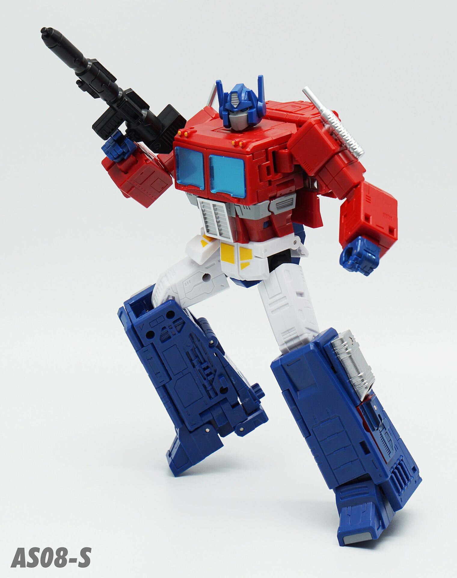 Трансформеры робот, Transformers, Optimus Prime(18cm-коробку) — фото 1