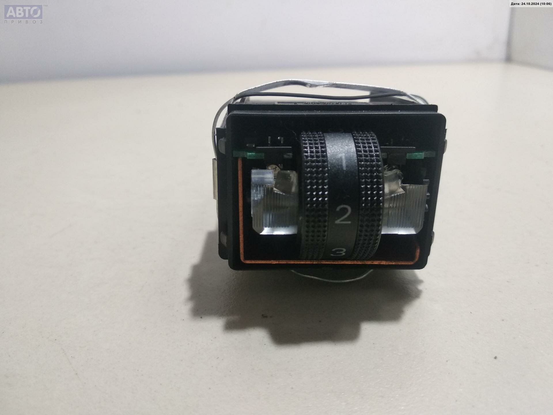 Кнопка обогрева сидений Audi A6 C5 (1997-2005)