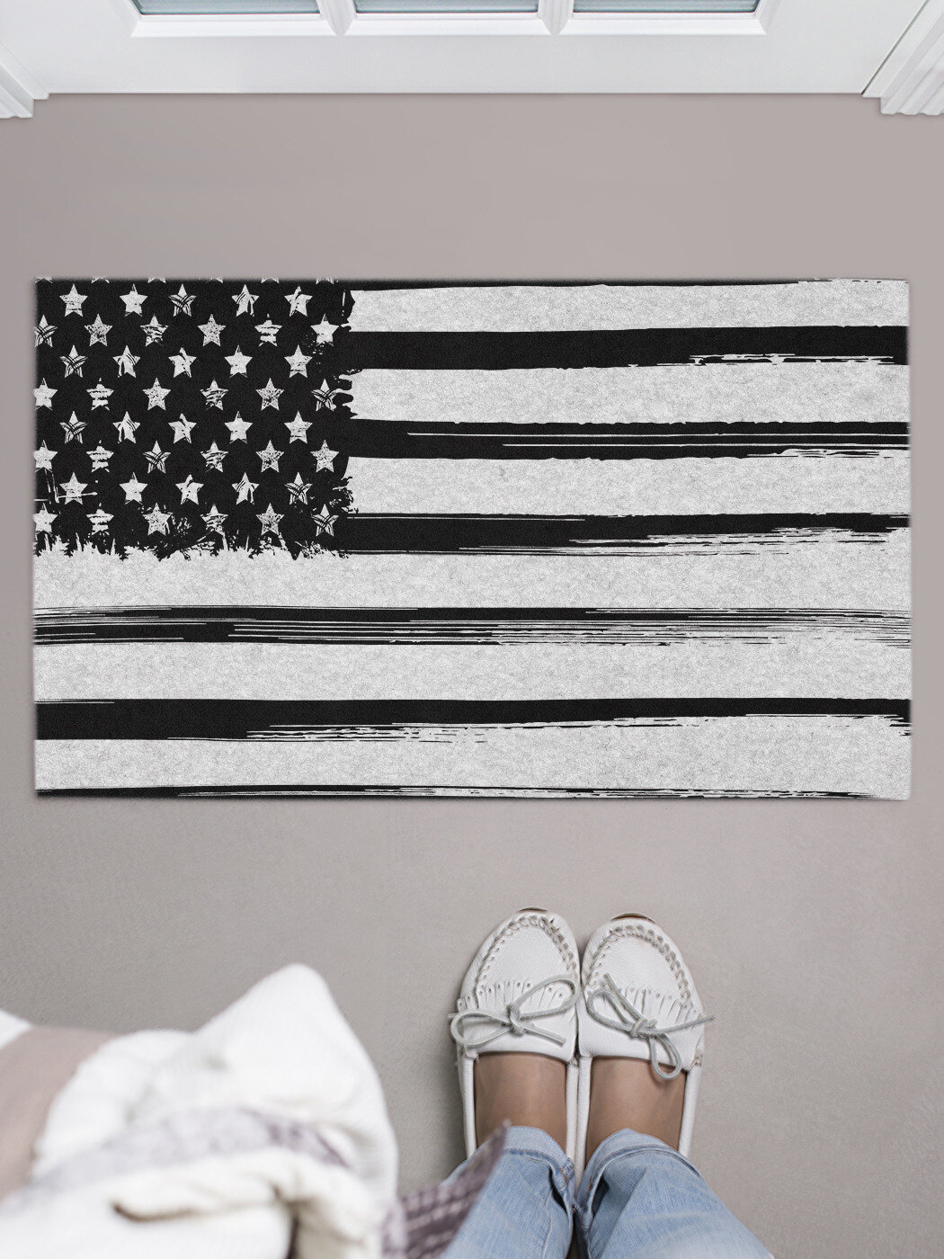 Коврик придверный в прихожую с принтом "Графический флаг США" 45 на 75 см , JoyArty