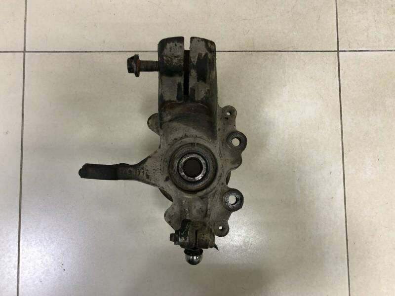 Кулак поворотный передний левый Ford Focus 3 2011 кат.номер: 1702855