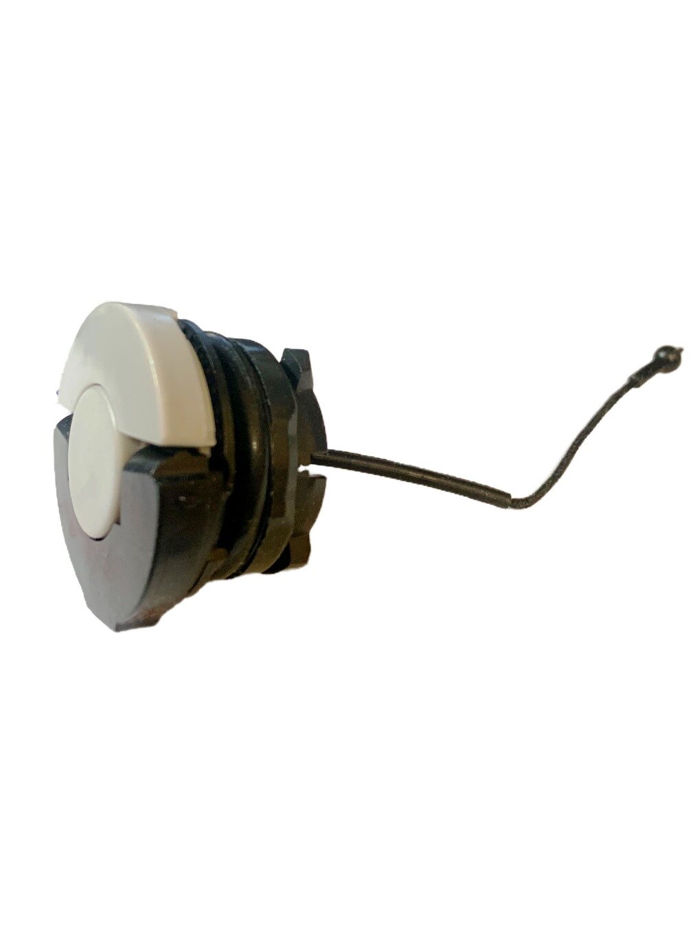 Крышка топливного бака для бензопилы STIHL MS 250/260, пластик