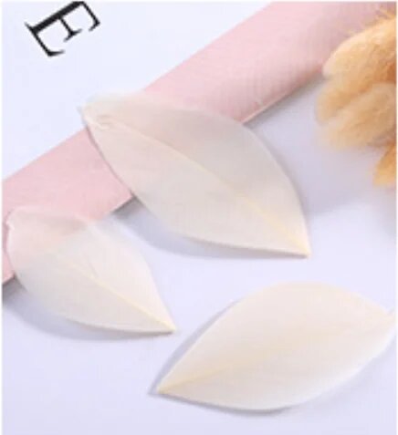 Окрашенные гусиные перья Piesfule 4-8 см Бежевый, 100pcs, Beige