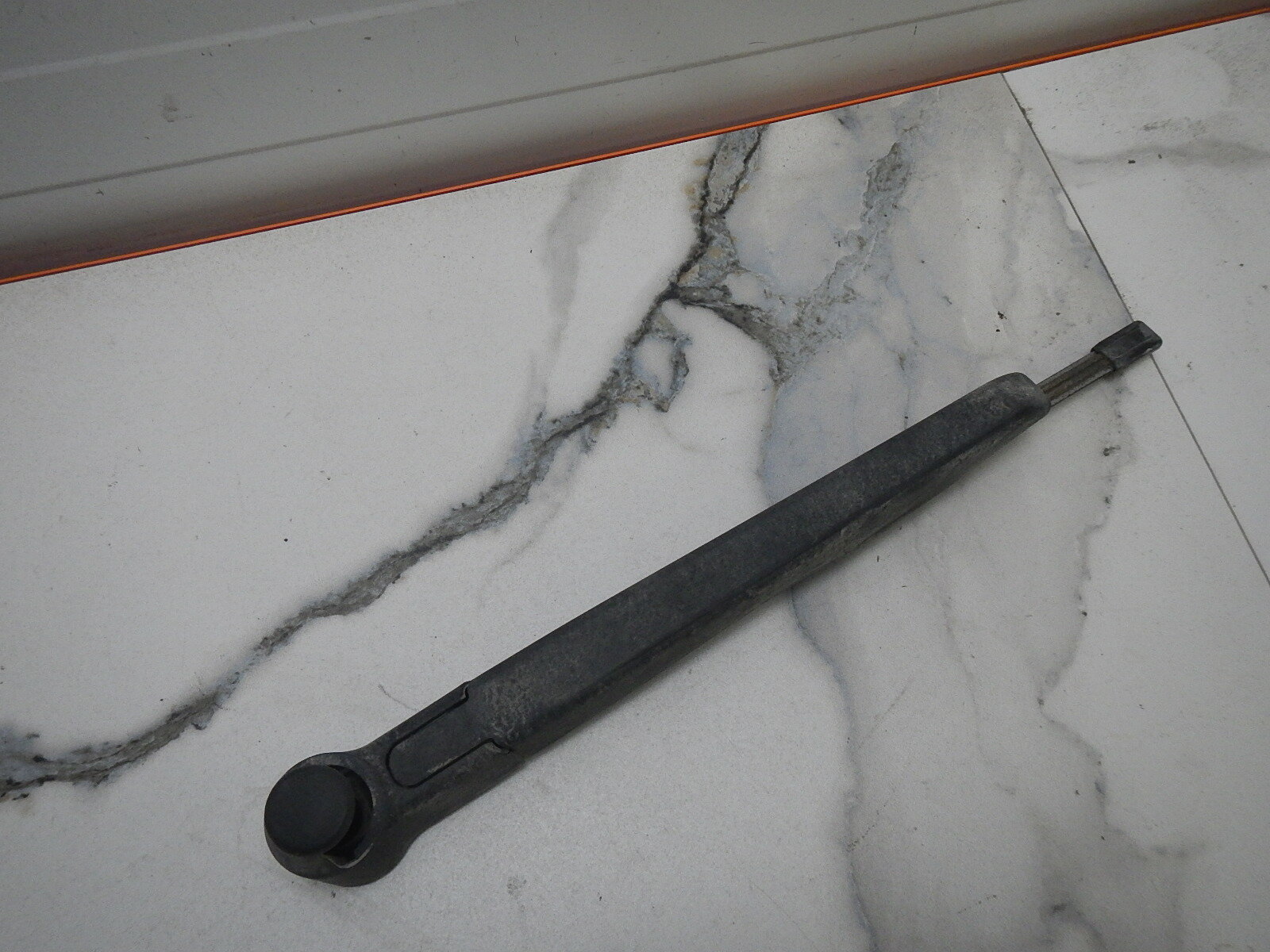 Б/У Поводок стеклоочистителя заднего, Tank (Танк)-300 (21-) Tank 300 (21-) Потертости. 627391 TANK арт. 6310102XKM01A