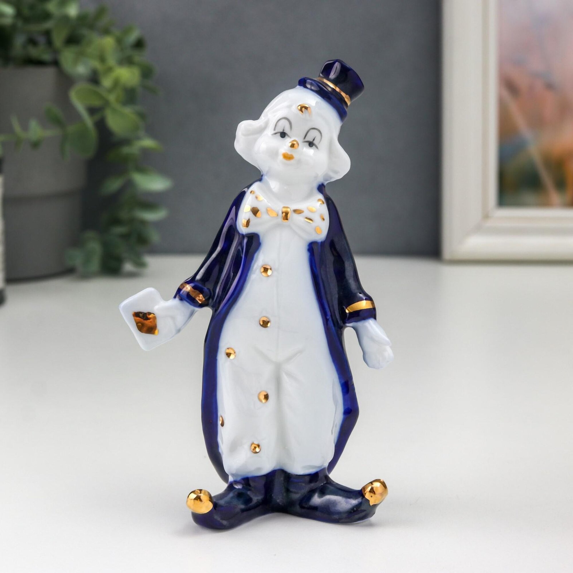 Фигурка керамика «Клоун с картой игральной», кобальт, 13×5.5×8 см