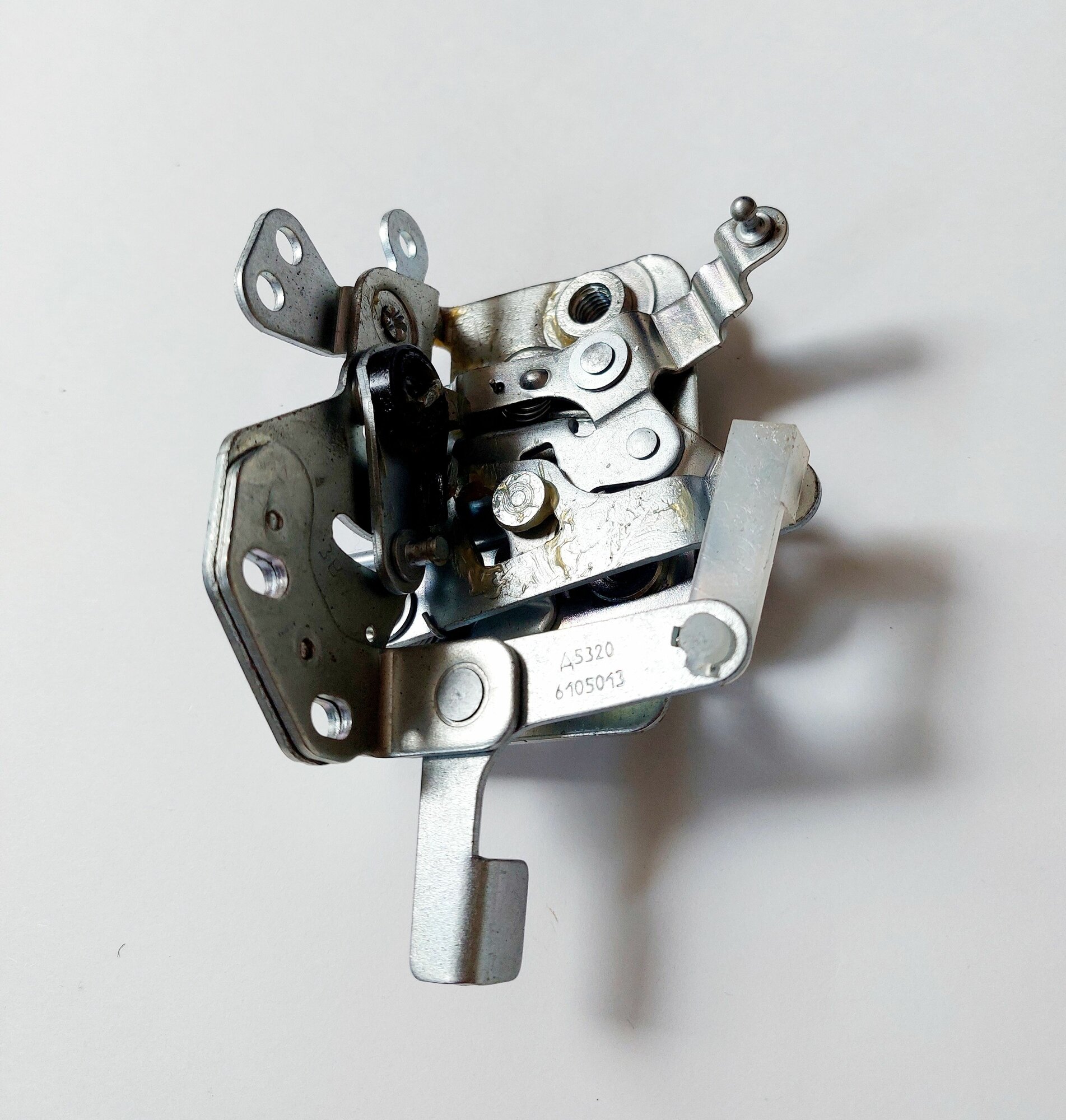 Замок двери КАМАЗ-ЕВРО-4 внутренний левый оригинал, арт. 5320-6105013