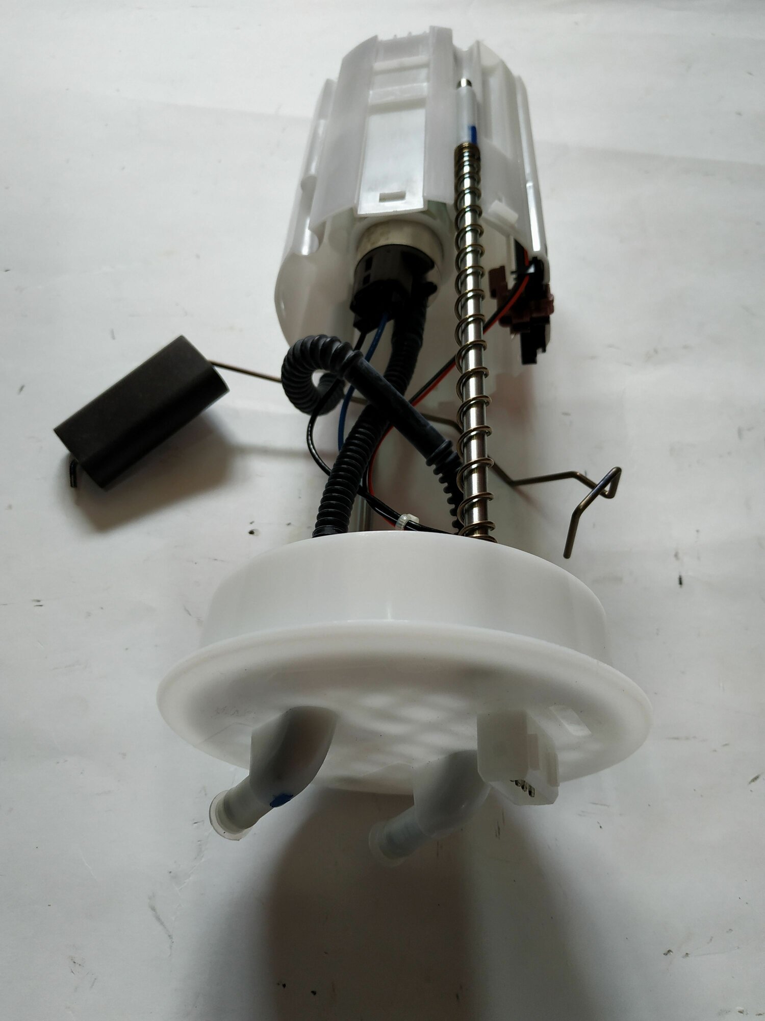 Насос топливный погружной Hover, H3, H5, Safe (1106100K00)