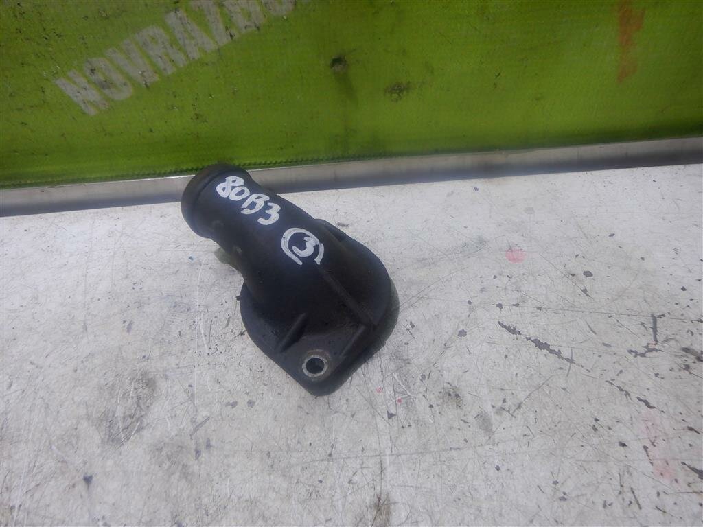Фланец двигателя системы охлаждения Audi 80 90 B3 86-91