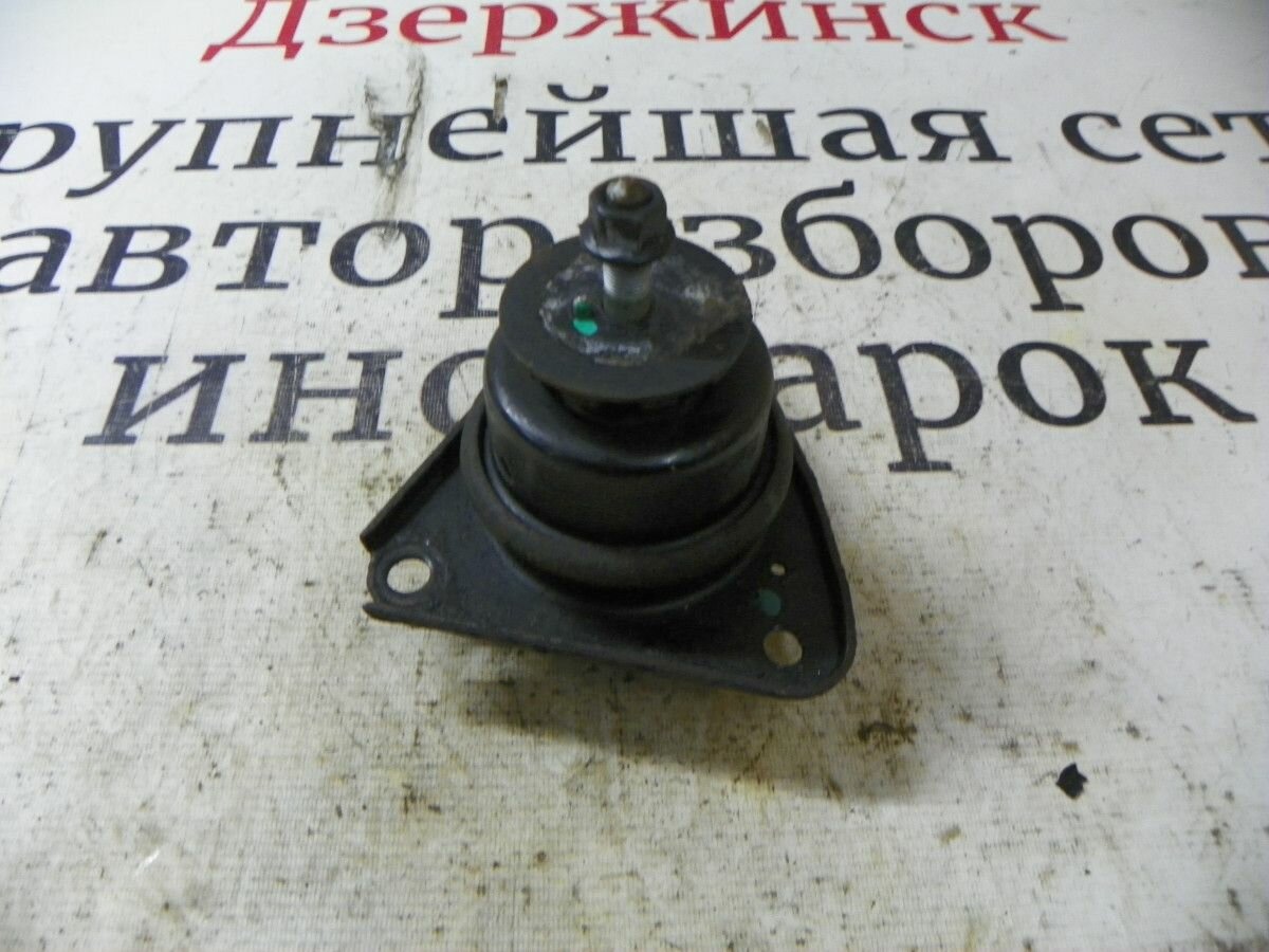 Опора двигателя правая Kia Ceed ED (2006—2010) 218101H300