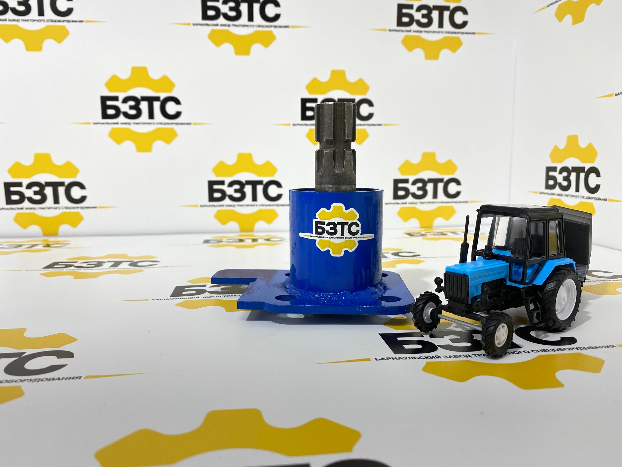 Стакан насоса-дозатора МТЗ шлицевой в сборе (70-3400020-07)