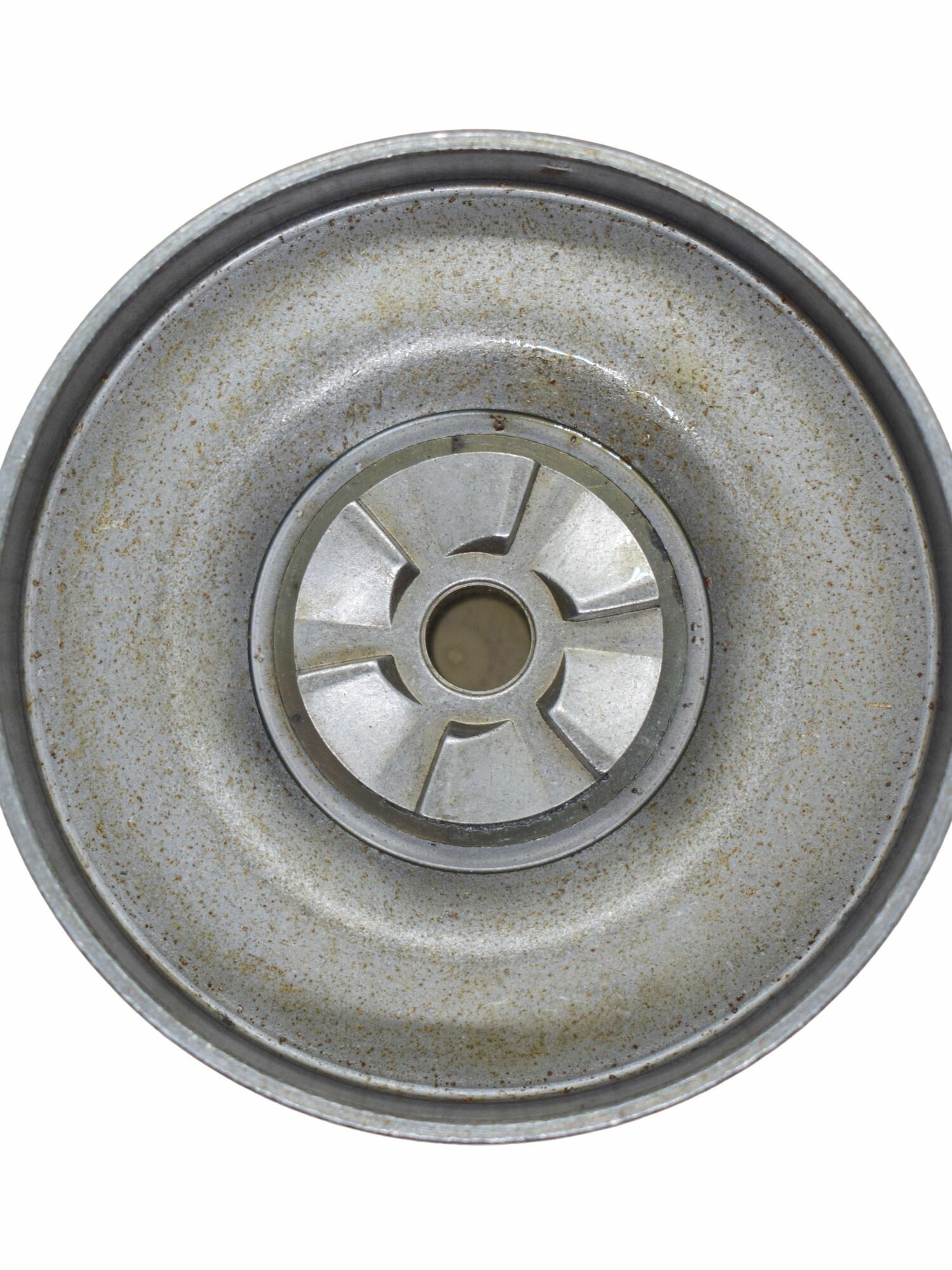 Звездочка (чашка сцепления) для цепных электропил UC4001, UC4003, корзина, внутр зацеп 6 зуб ( 225223111) AEZ