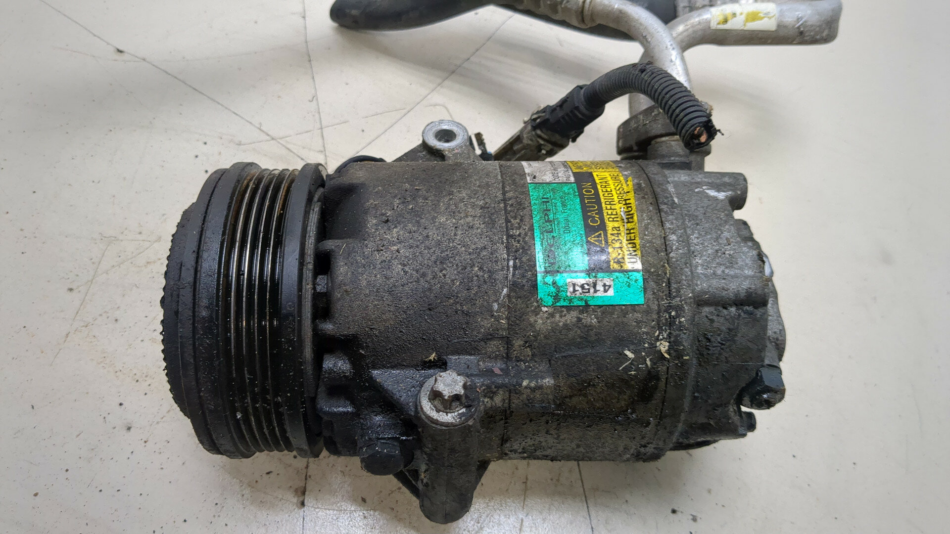 Компрессор кондиционера Opel Zafira A Б/У