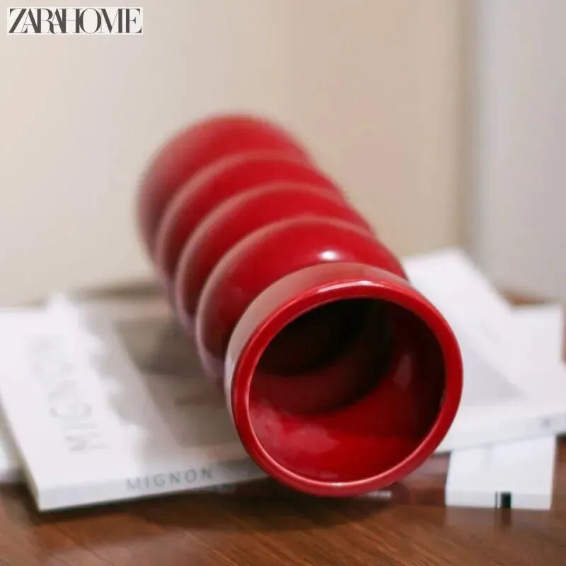 ZARA HOME Ваза, 24.5 см , Керамика, 1 шт