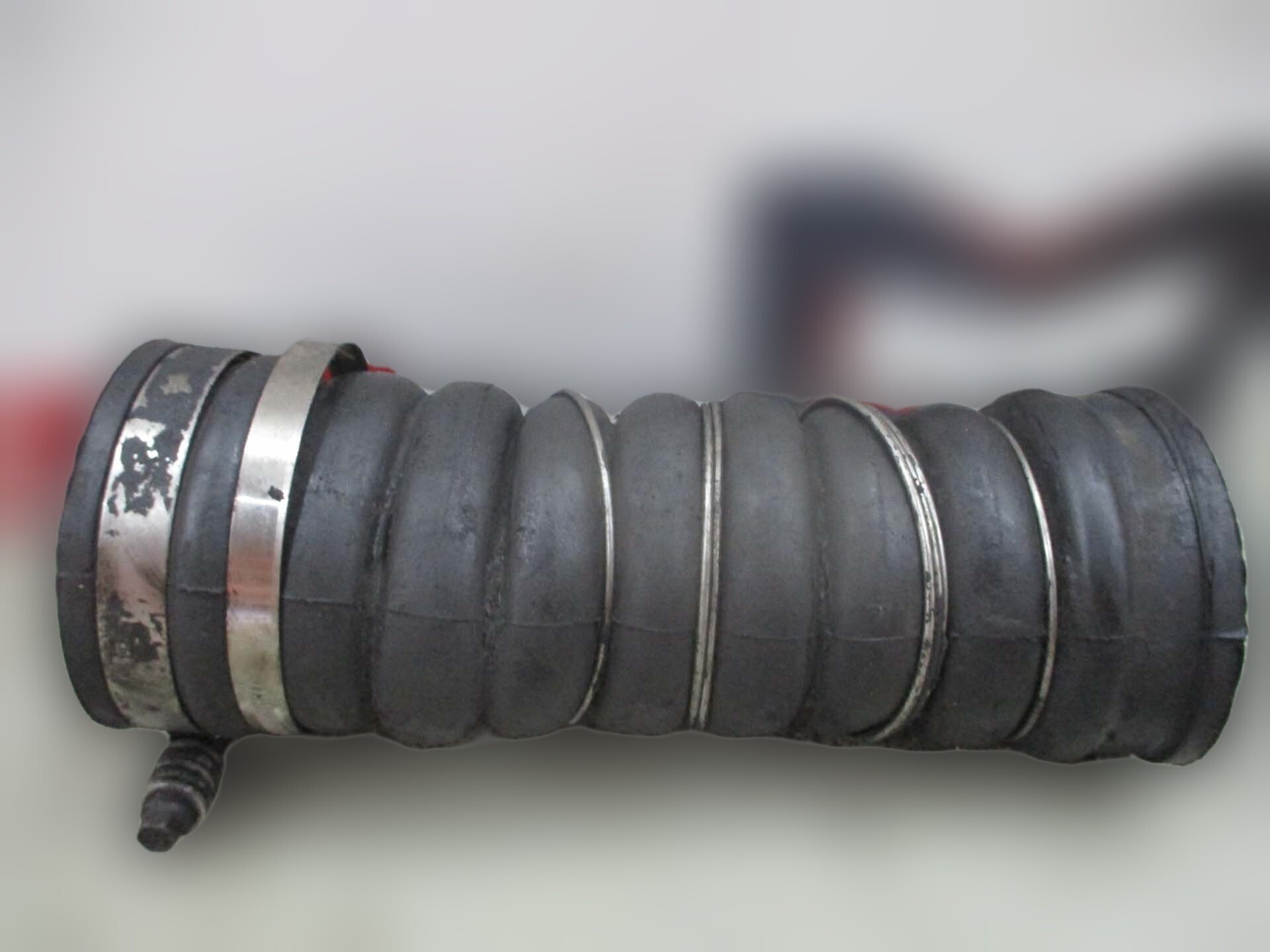 Патрубок интеркулера двигателя D2066 MAN TGA, TGS, TGX