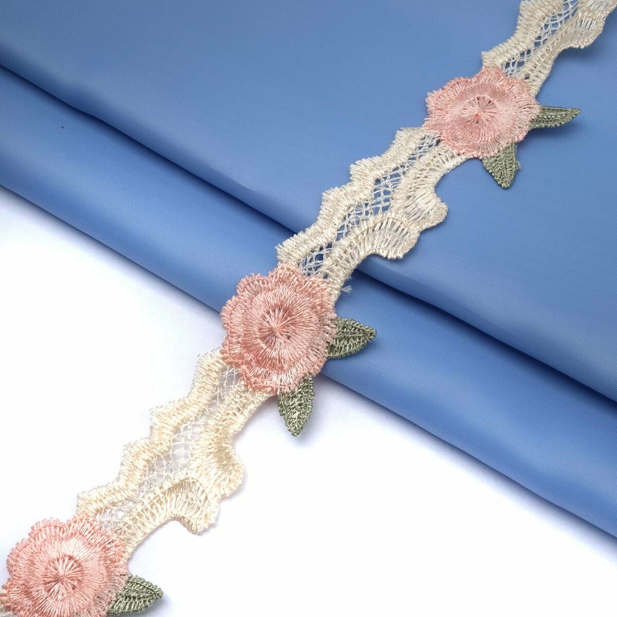 Кружево гипюр для штор Айрис 3AR2332, 3,5 см*13,7 м (молочный)