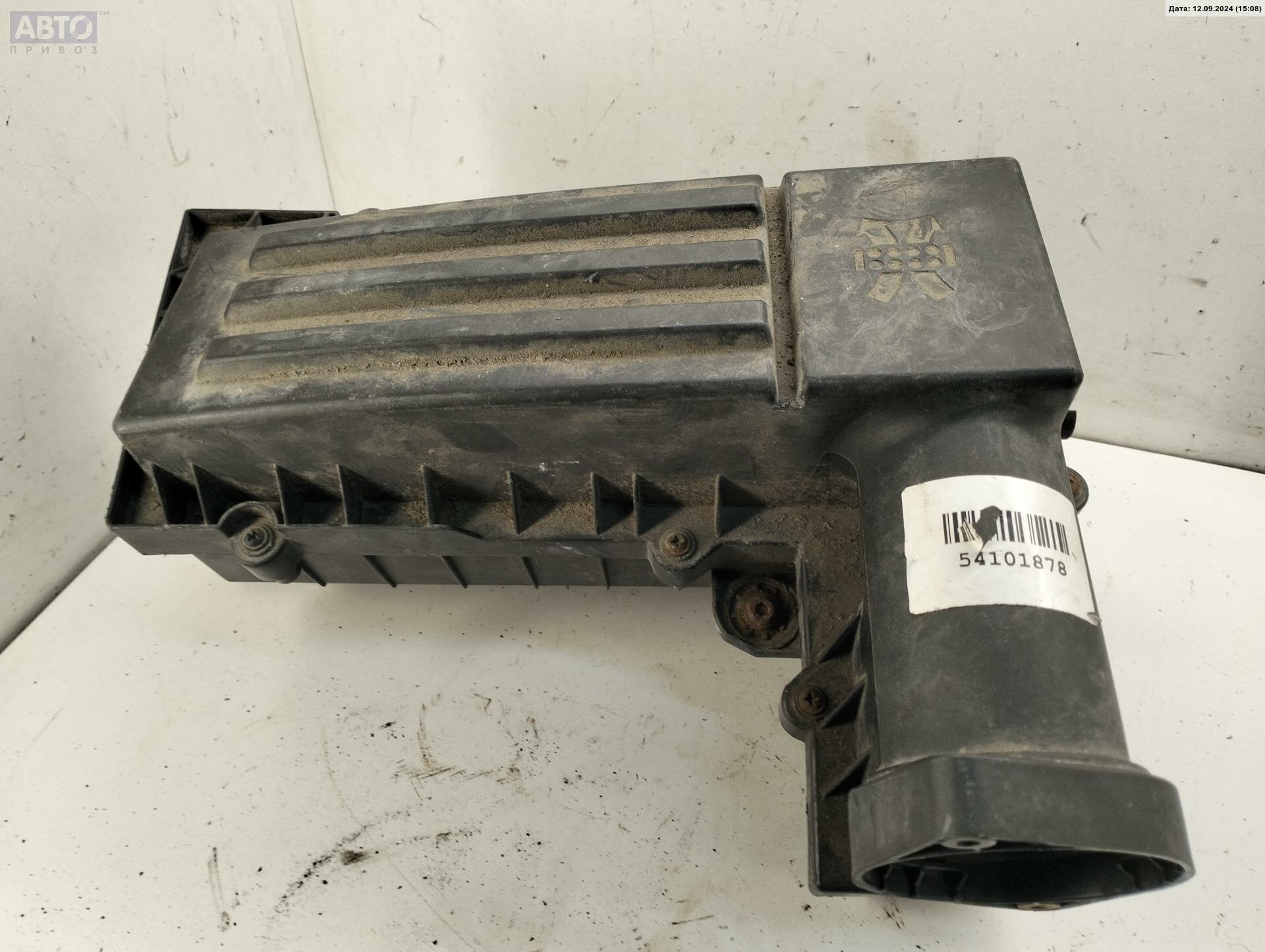 Корпус воздушного фильтра Skoda Octavia mk2 (A5 1Z) 2004-2013