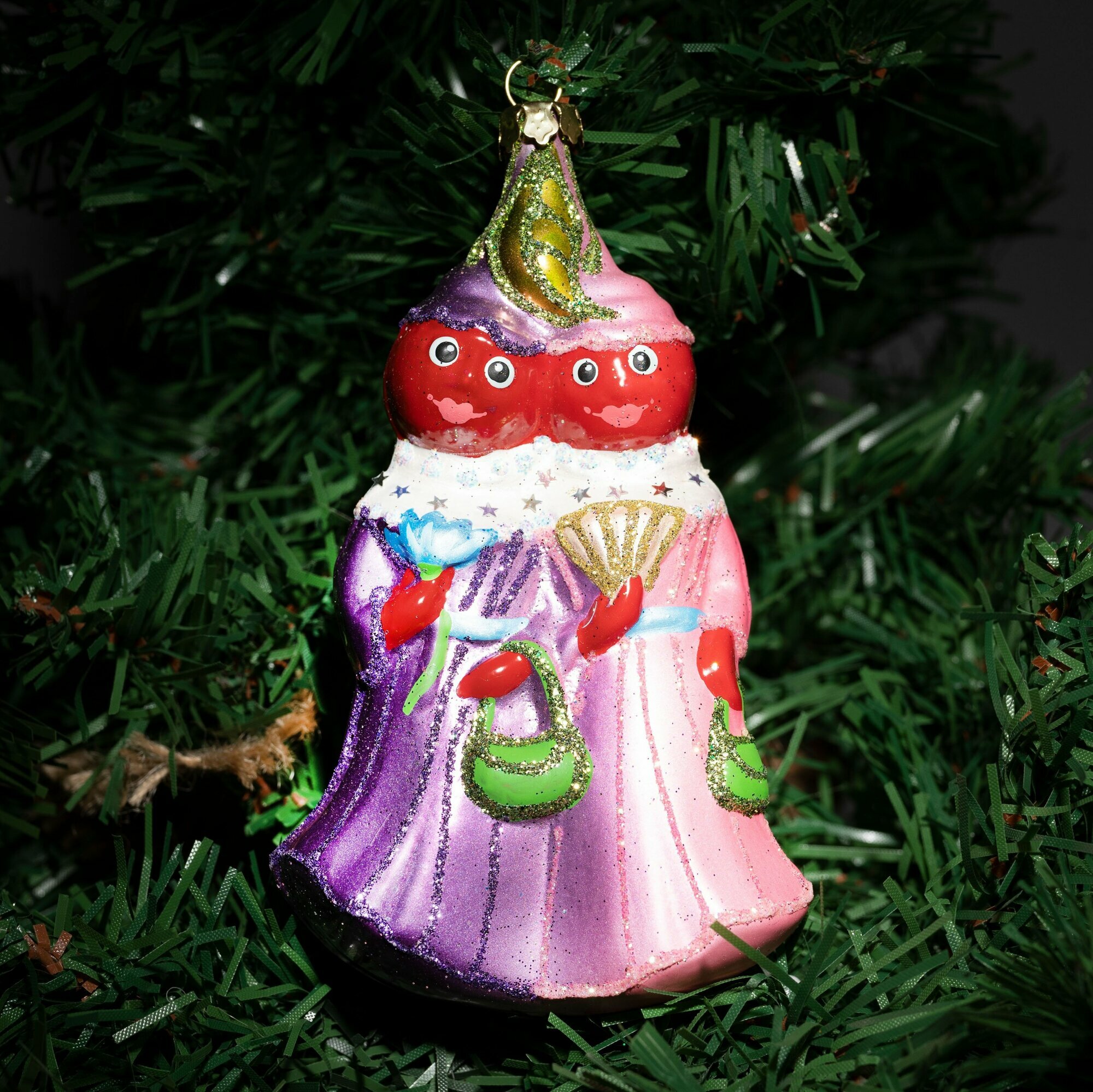 Игрушка на елку Графини Вишенки