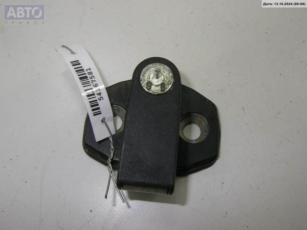 Ответная часть (скоба) замка двери BMW 3 E36 (1991-2000)