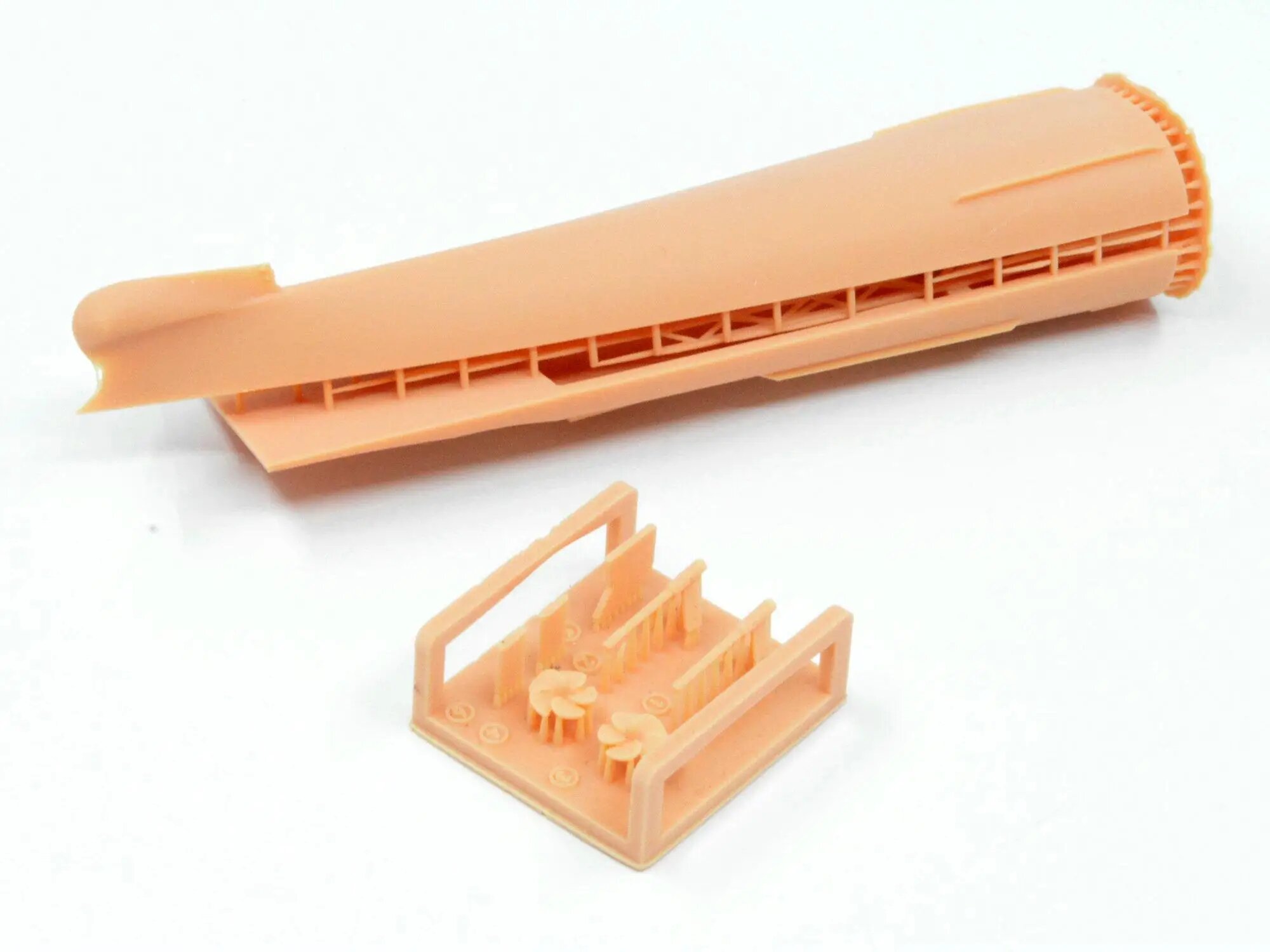 Модель YG YM2001A 1/700 фрегат 22350