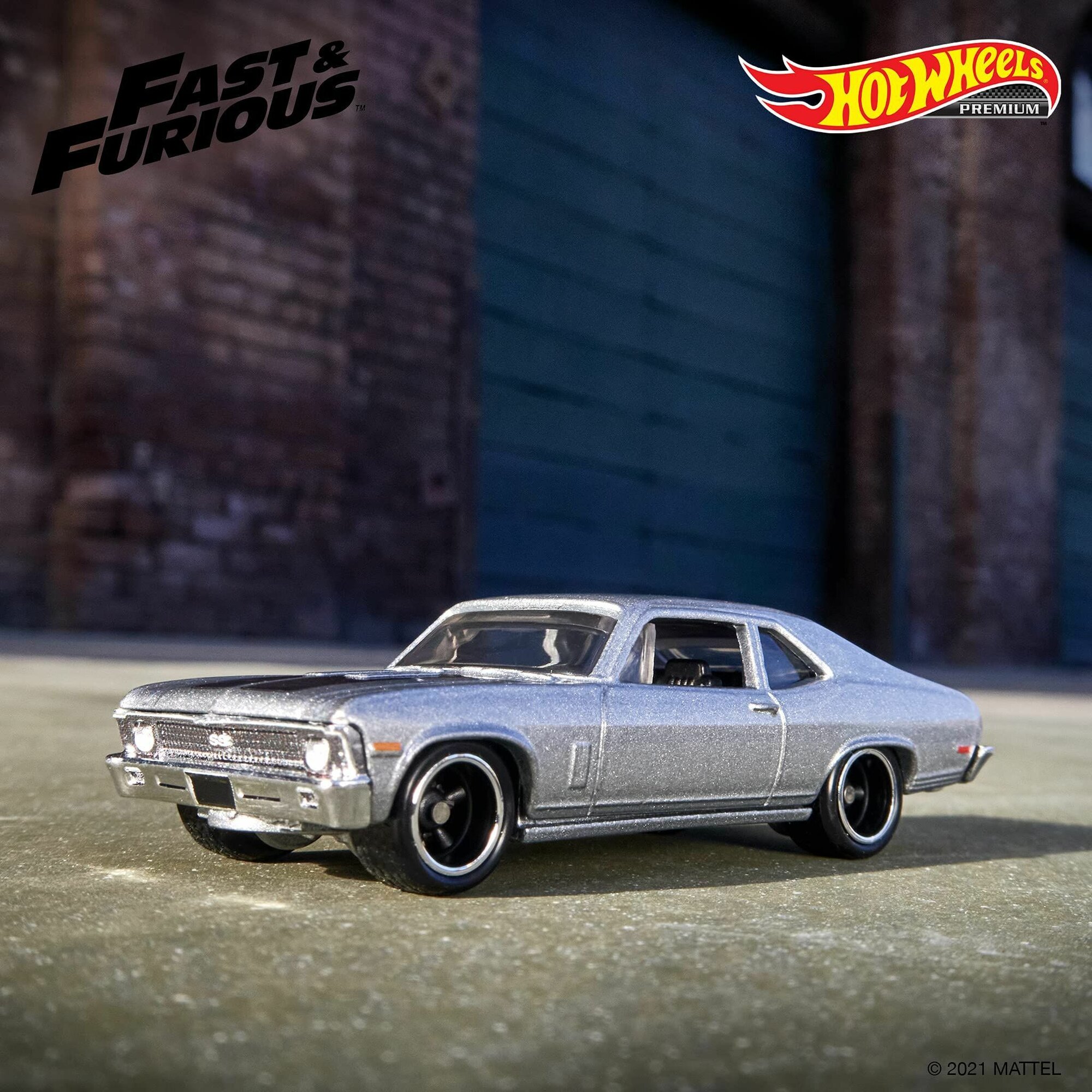 Модельки машин металлические машинка Mattel Hot Wheels Fast and Furious 70 Chevy Nova SS