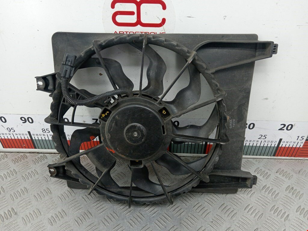 Вентилятор радиатора кондиционера Hyundai Santa Fe 2 (CM) 977302B200 арт. 2229129
