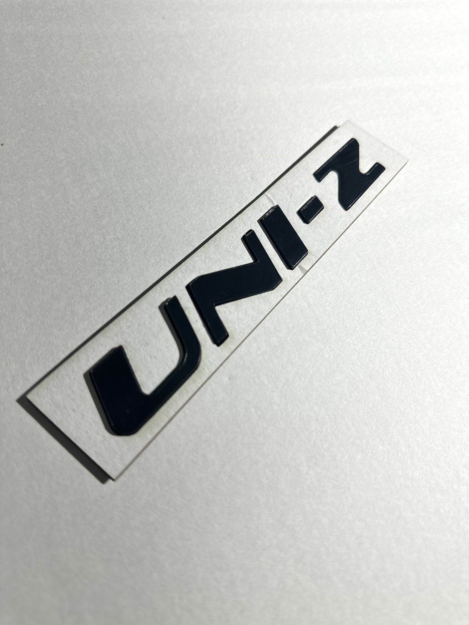 Шильдик UNI-Z
