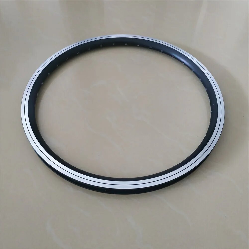 Складной велосипед: 18-дюймовые обода 355 BMX, 1.0-2.125, двухслойные из алюминиевого black 36H