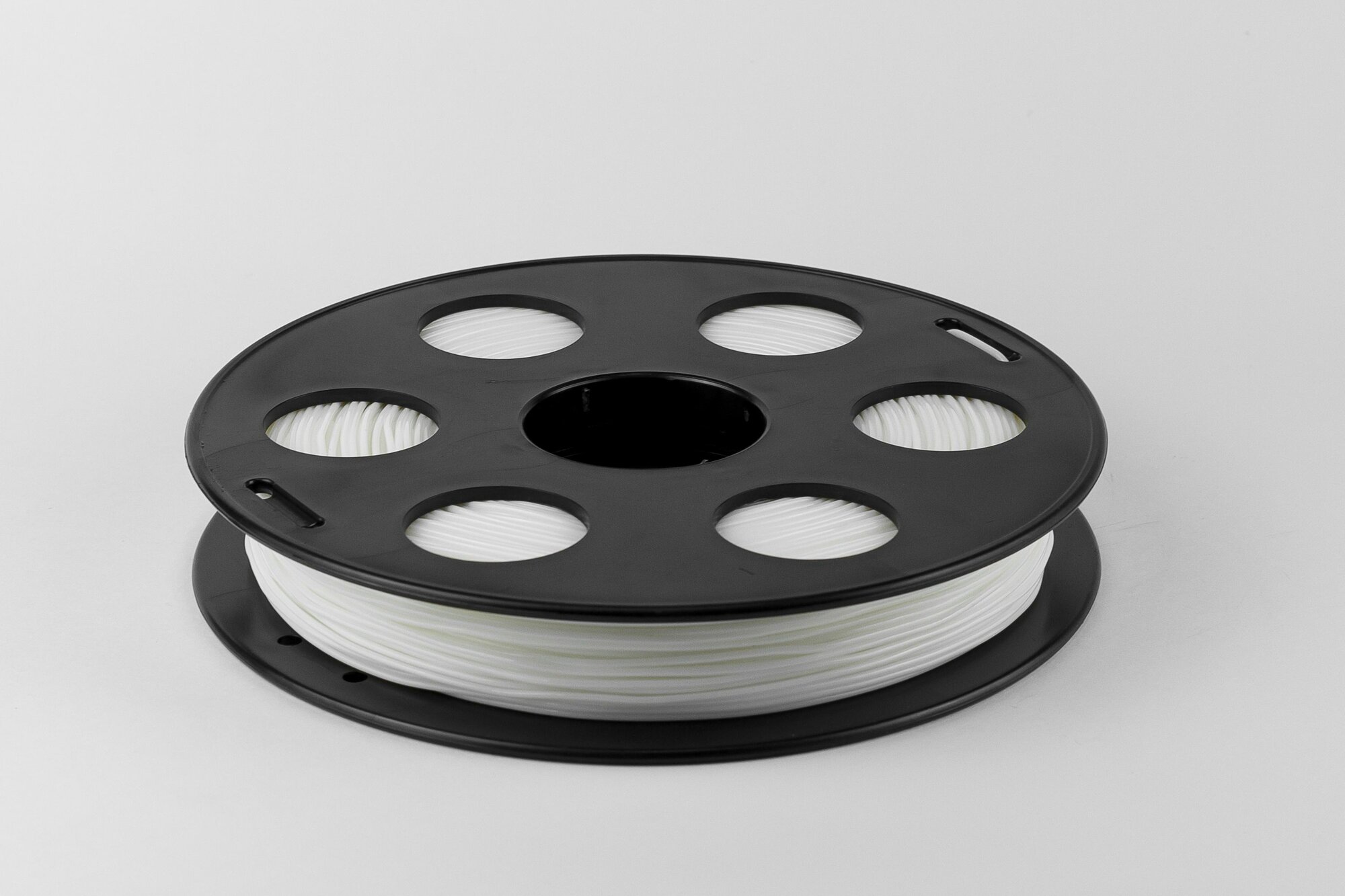 Белый TPU SOFT пластик Bestfilament для 3D-принтеров 0,5 кг (1,75 мм)