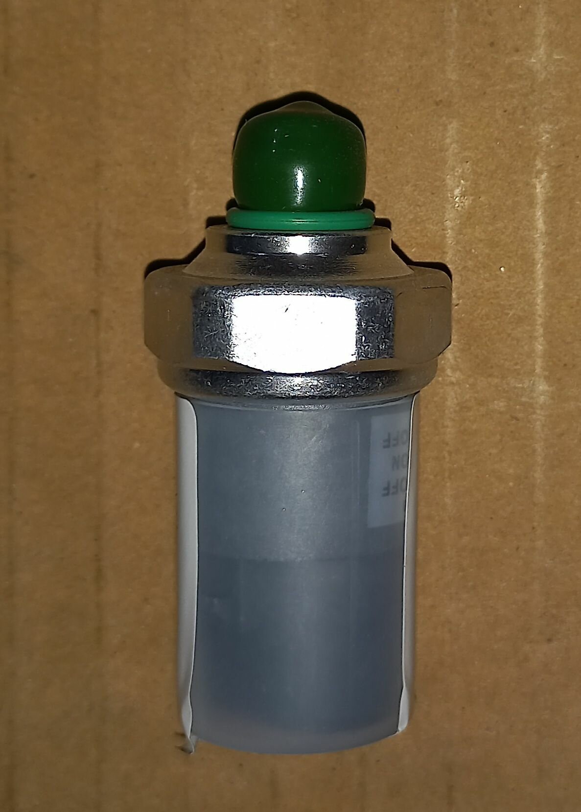 Датчик давления кондиционера (резьба 11мм) Lifan X60 [1.8 16V 5MT внедорожник] S8108320