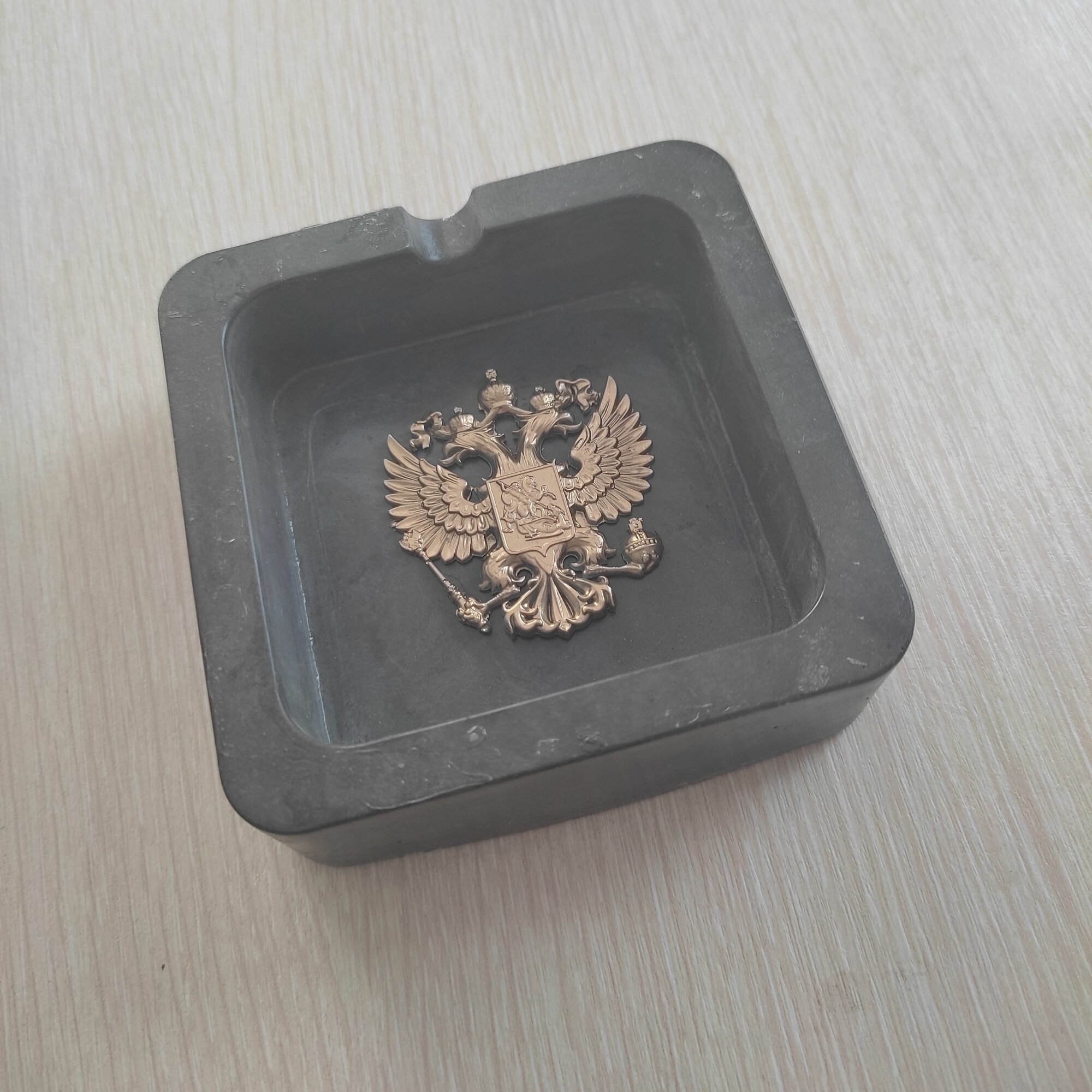 Авторская подставка Россия-орел