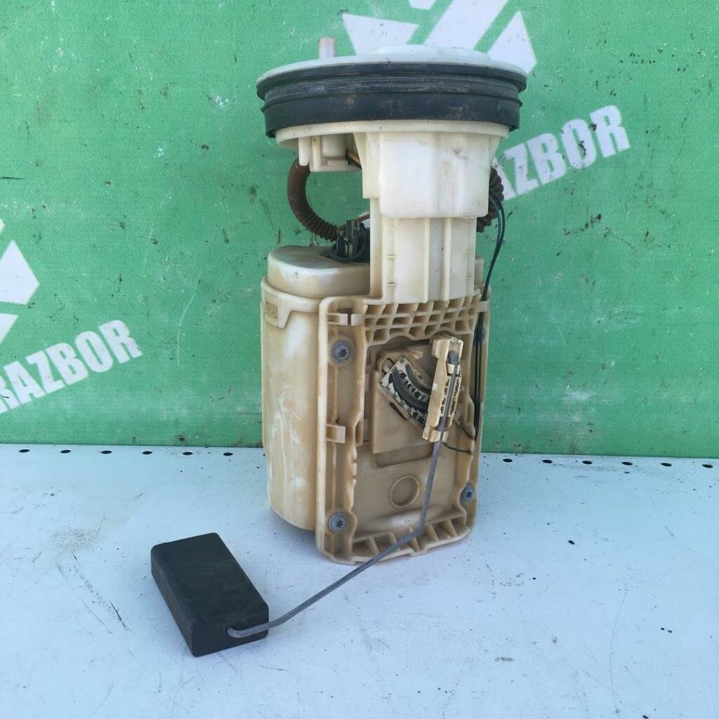 Насос топливный электро VW Polo 99-01