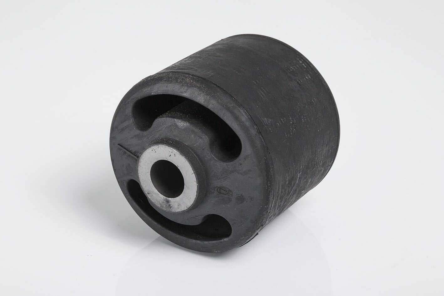 Сайлентблок полурессоры SAF INTRAAX XO/XU, INTRADISC PLUS PO/PU YC188C234755 WEWELER