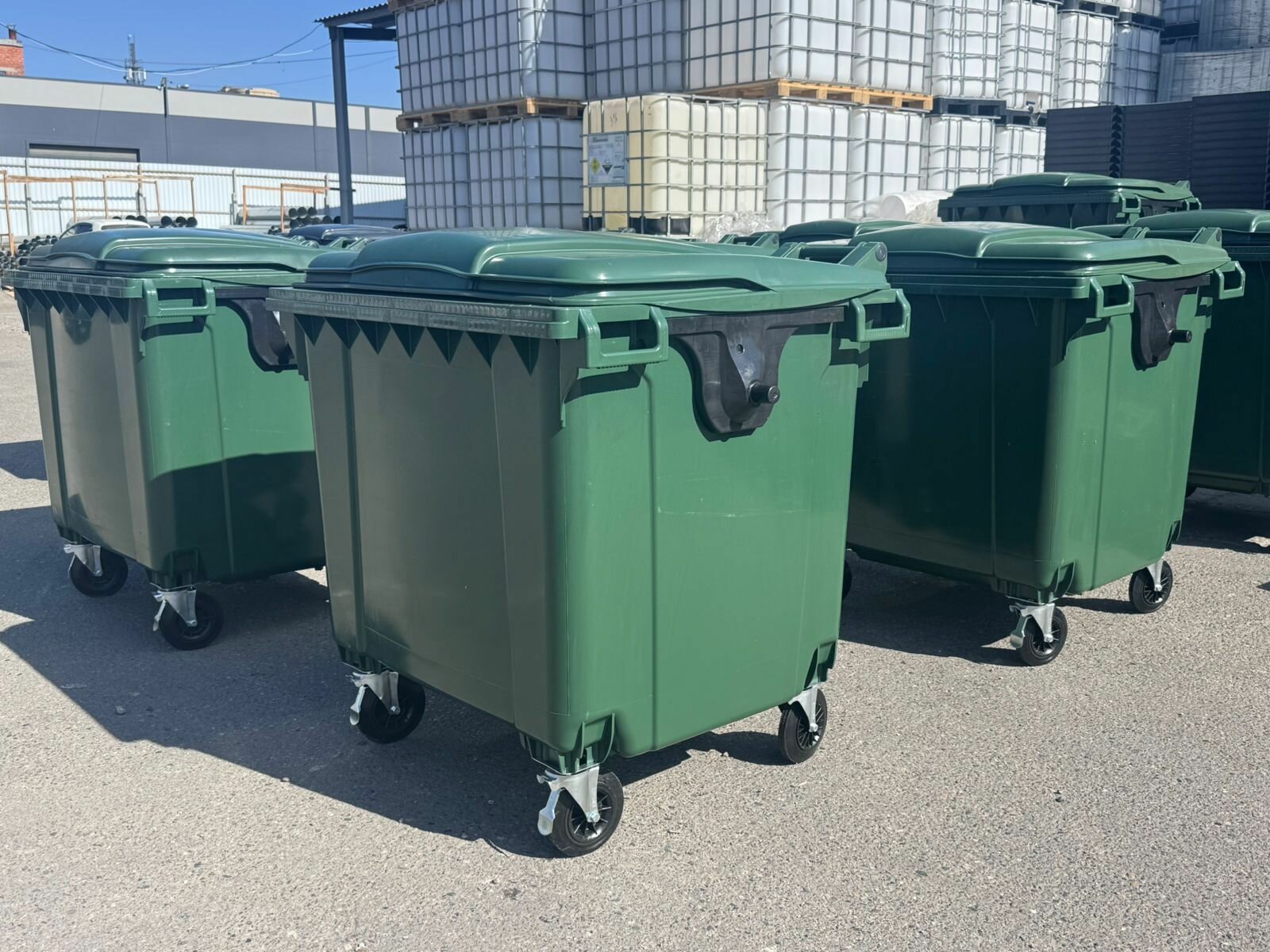 Мусорный Бак iPLAST 1100 литров Зеленый - 1шт - для ЖКХ