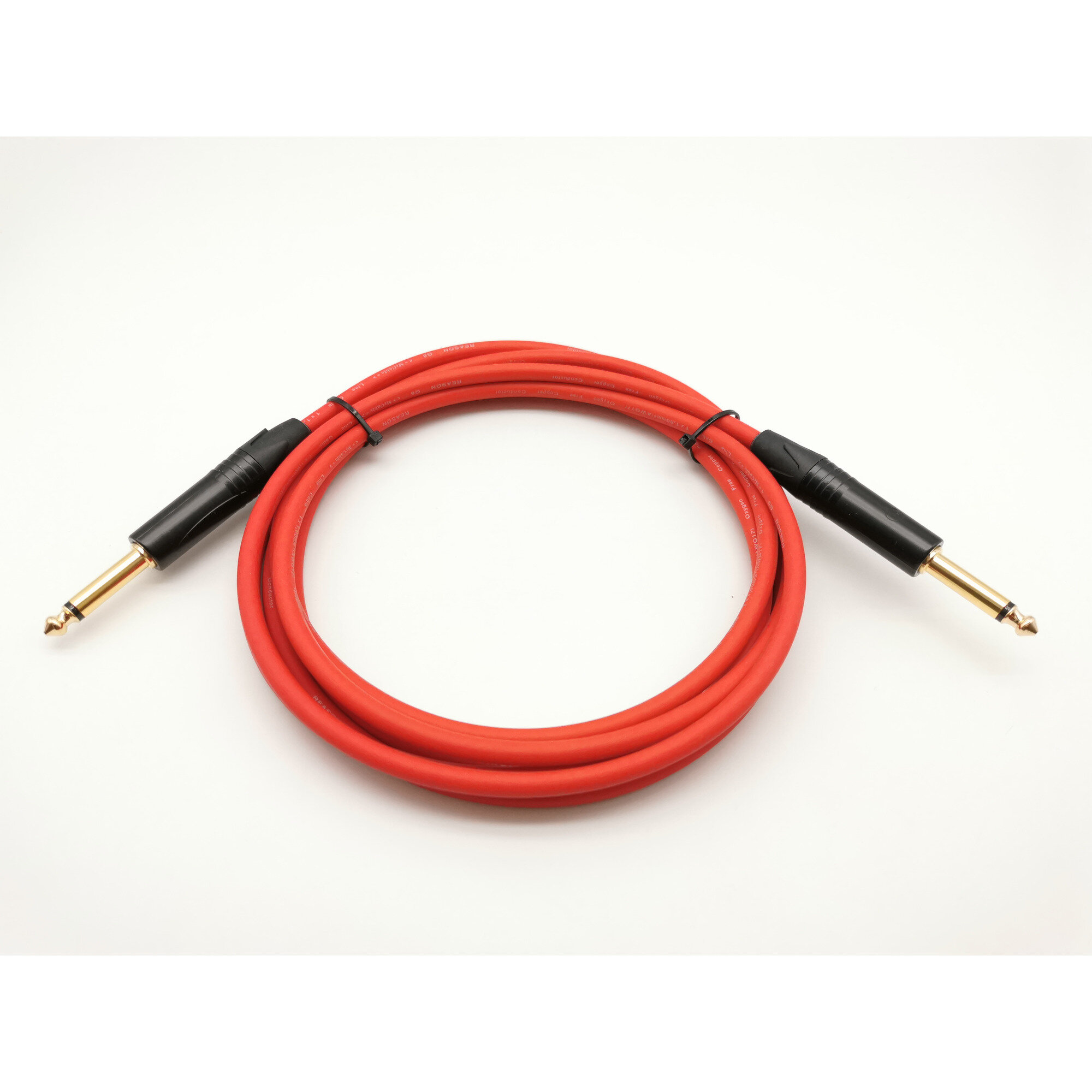 Кабель аудио 1xJack - 1xJack ZZcable E11-J-J-0400-2 4.0m