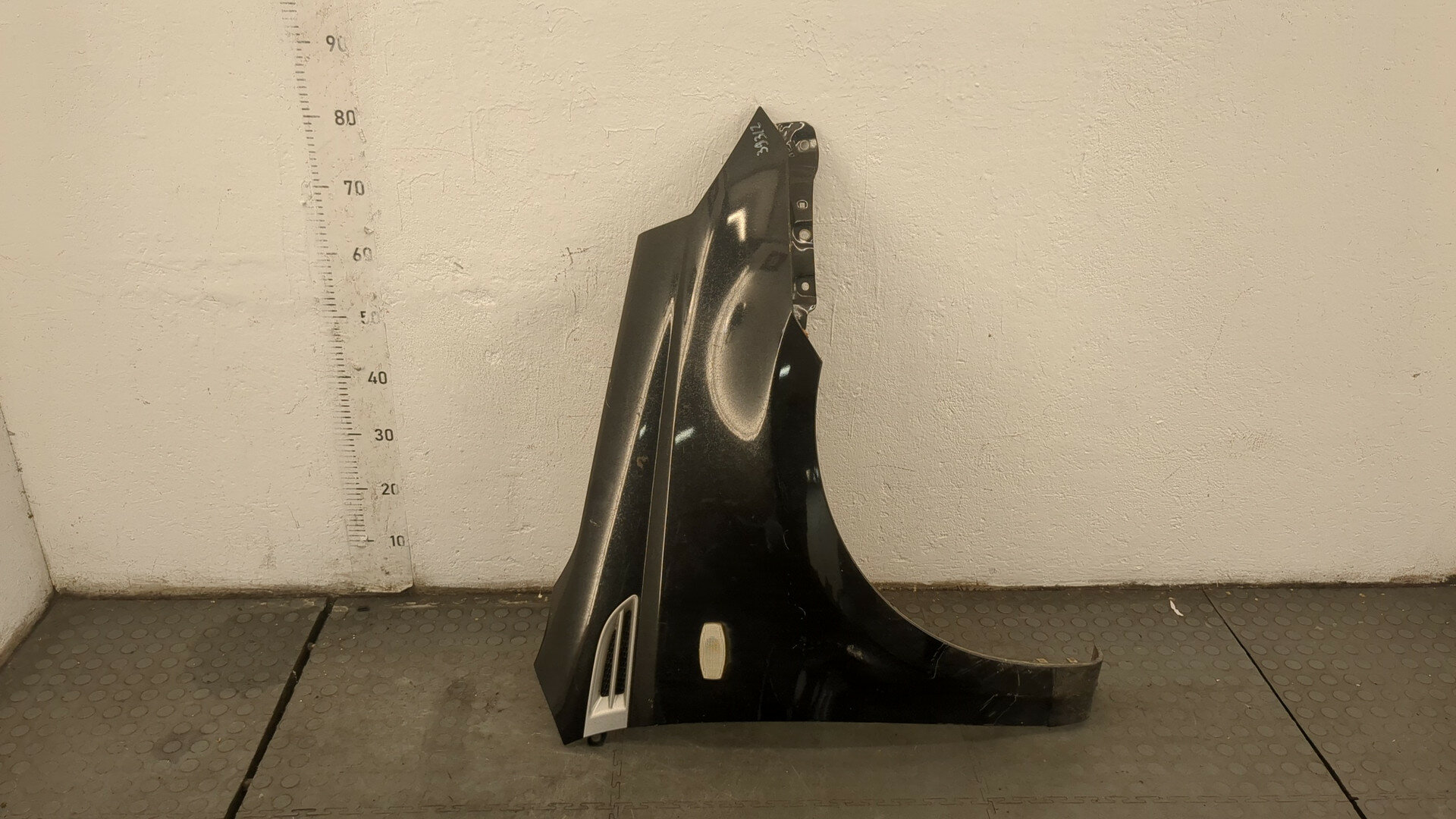 Крыло правое переднее Chevrolet Aveo (T250 / 255) Б/У