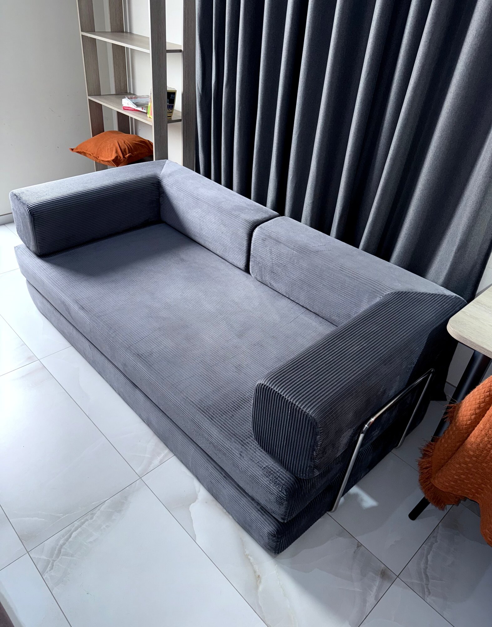 Диван Тедди компактный вельветовый приходит в вакууме , чехлы , легко стирать , легкая сборка,