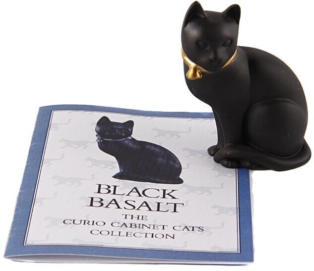 Статуэтка "Кошка" из серии "The Curio Cabinet Cats Collection". Фарфор, золочение. The Franklin Mint, США, конец XX века