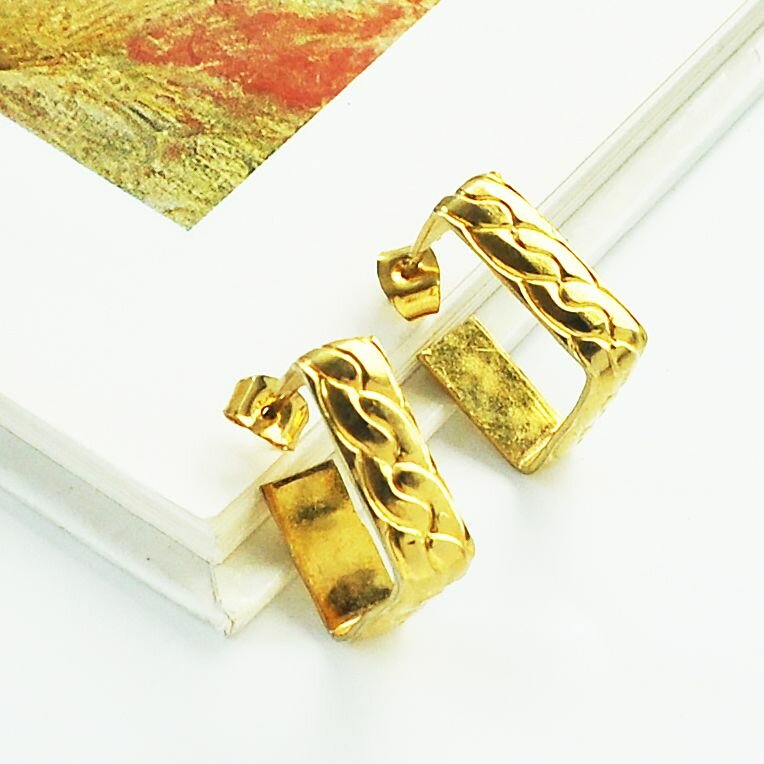 Винтажные серьги "Фигурные". Бижутерный сплав. США, 1970-е годы.