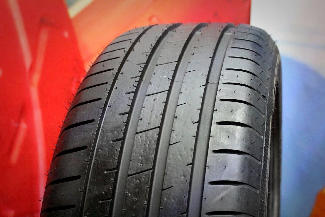 Летняя шина Б/У 245/45 R18 Apollo Aspire 4G