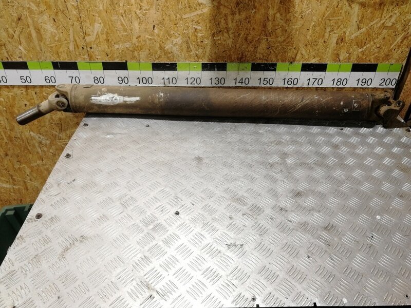 Вал карданный задний INFINITI QX 2004-2009 373007S120